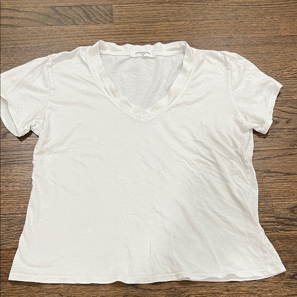 perfectwhitetee | Tops | Perfectwhitetee Classic White Short Sleeve ...